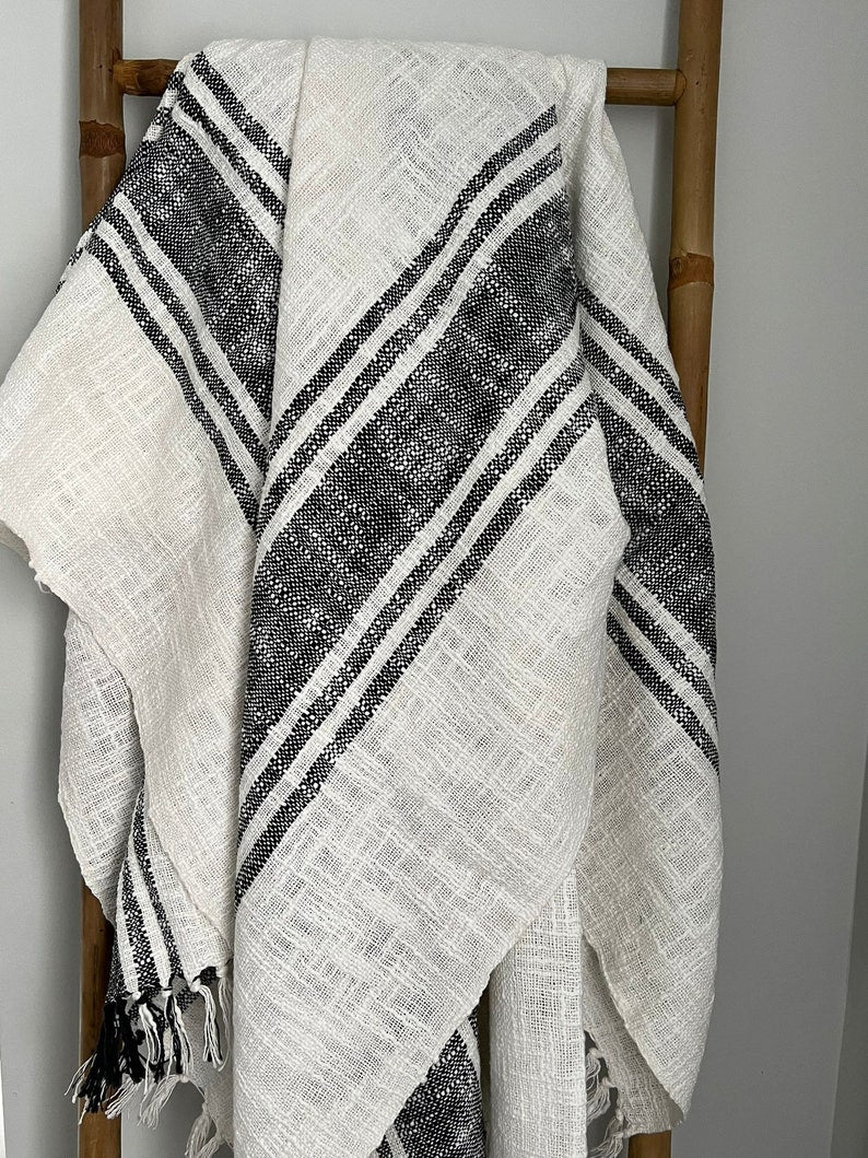 Tansa – Shoppe S & L